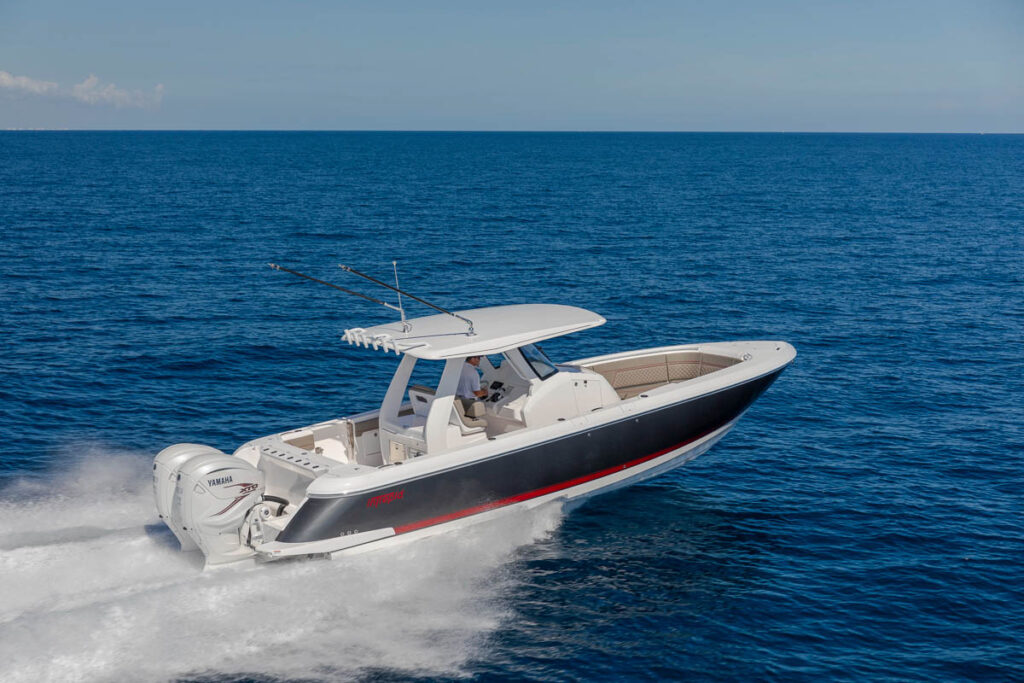 Intrepid Powerboats 345 Nomad – Luxury Center Consoles