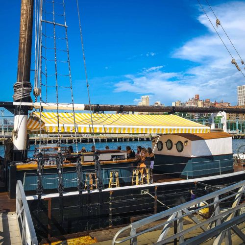 Catch a Buoyant Buzz at “Pilot” Brooklyn’s Best Floating Boat Bar ...