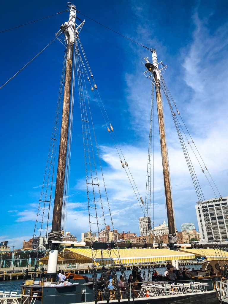 Catch a Buoyant Buzz at “Pilot” Brooklyn’s Best Floating Boat Bar ...